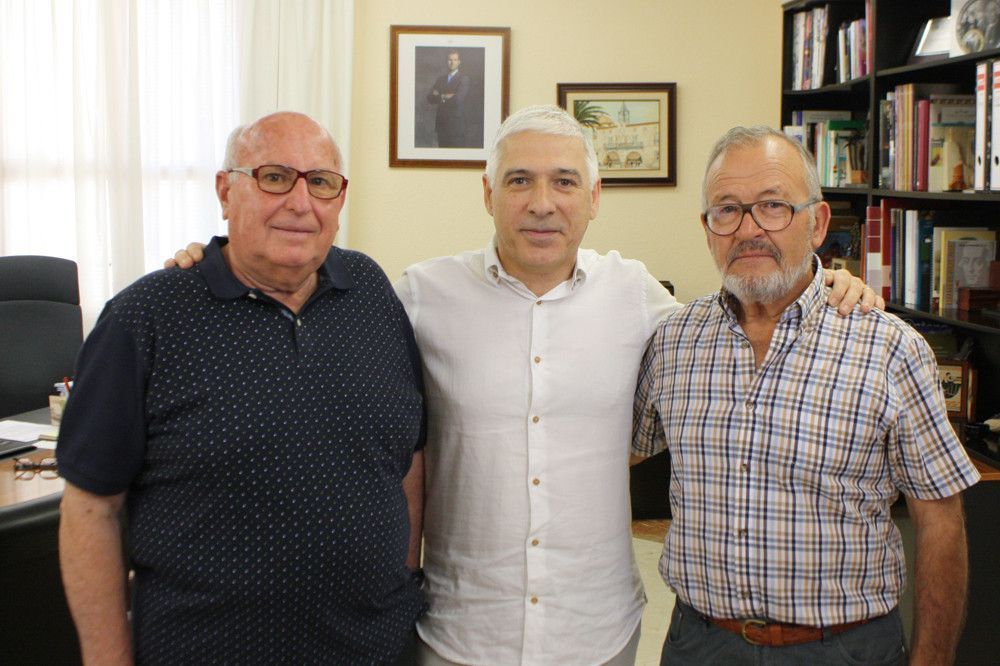 Los embajadores moro y cristiano serán los encargados de pregonar las ...